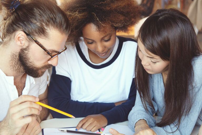 Beginner’s Guide To Learning English: Essential Tips And Strategies For ...